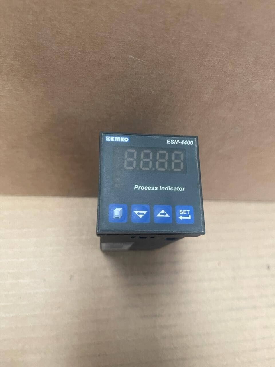 EMKO ESM-4400 Process Indicator Control Device — VOLTWERK Handel