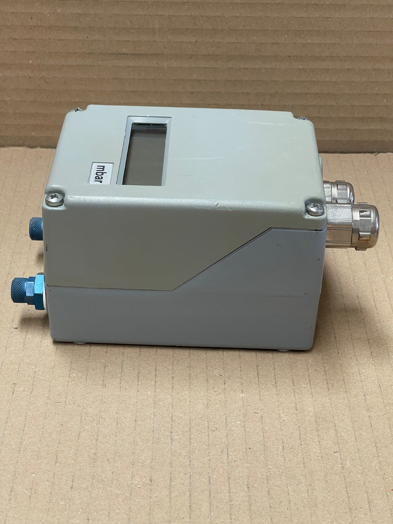 FISCHER – DE050-4014910 – Differential Pressure Transmitter with Displ ...