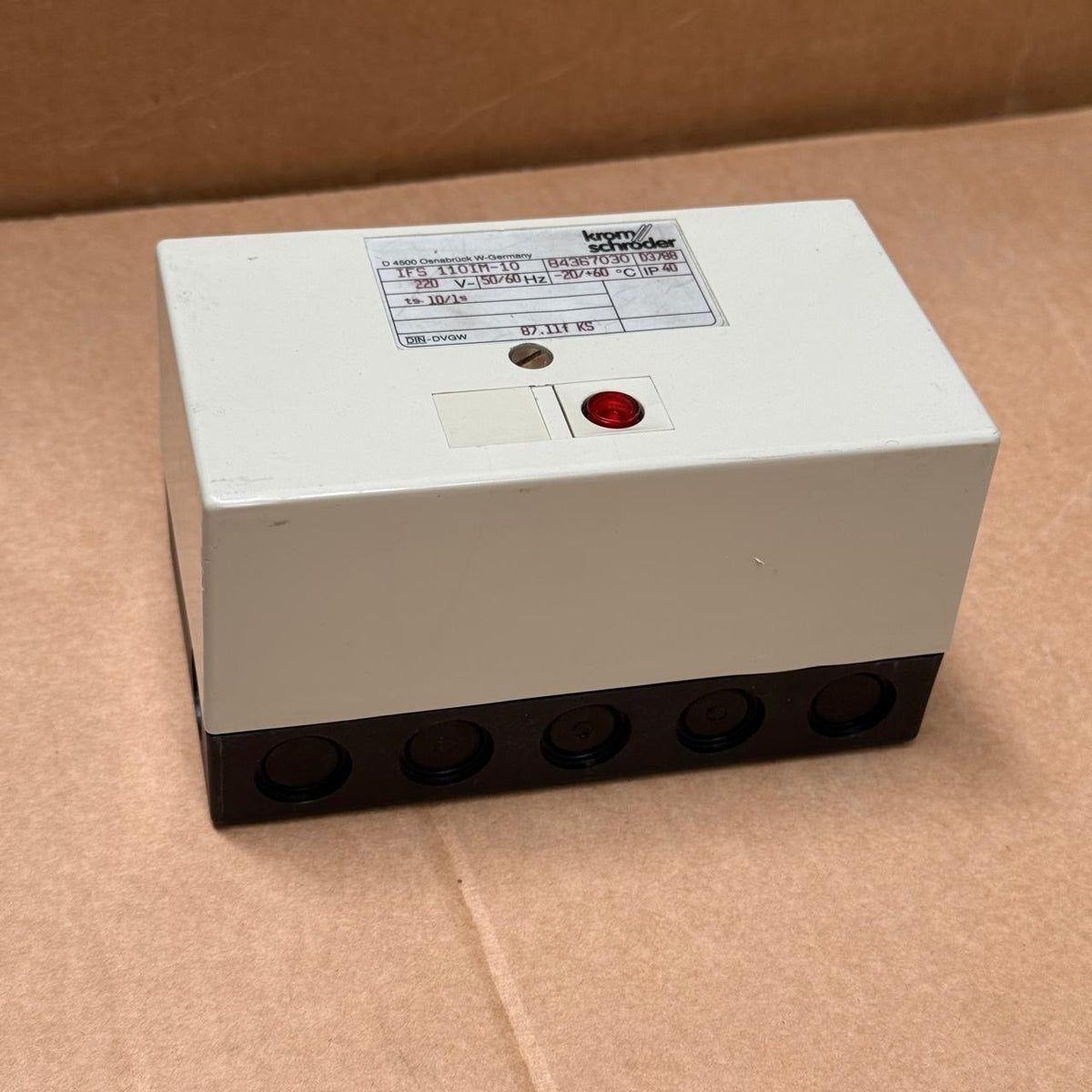 Kromschroder – IFS 110IM – Automatic Burner Control Unit, 110 IM Serie ...