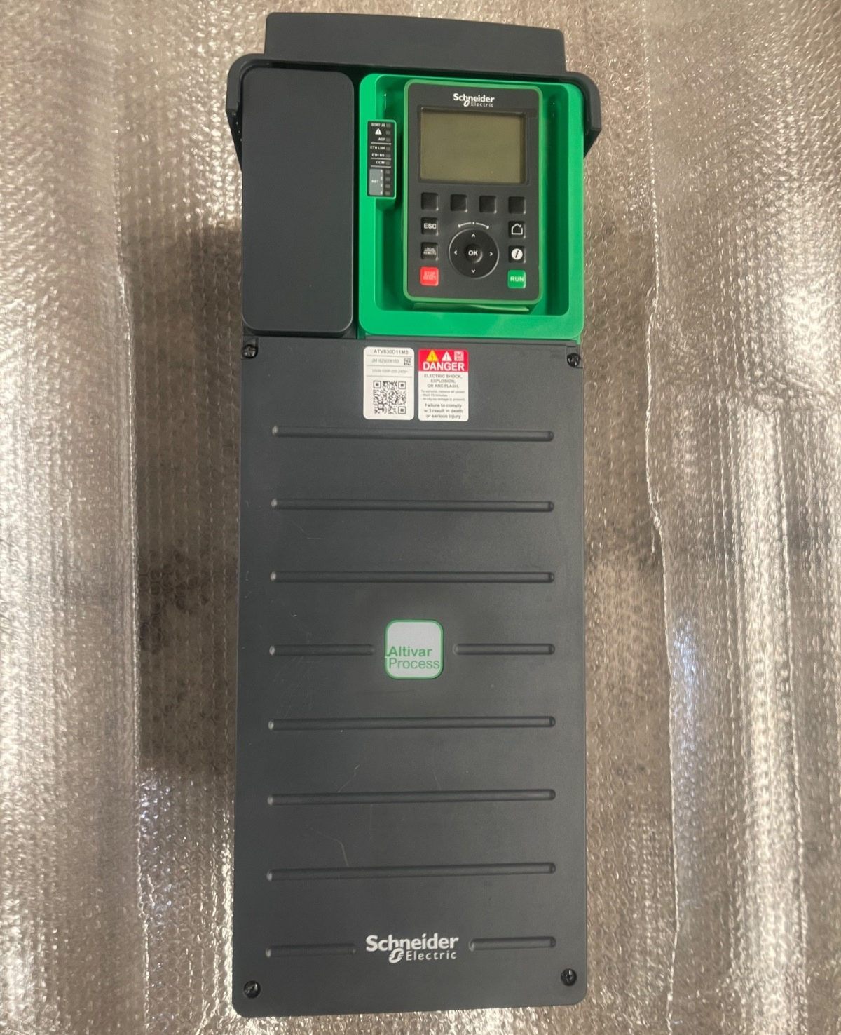 Schneider Electric – ATV630D11M3 – Altivar Process 630 11 kW / 15 hp V ...