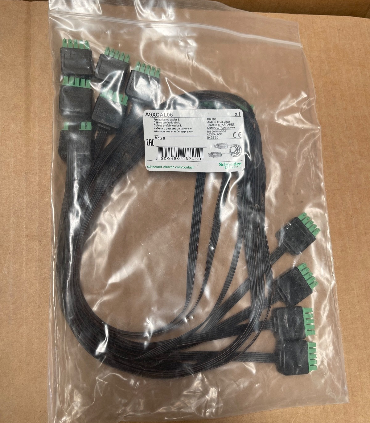 Schneider Electric A9XCAL06 Smartlink Cable – Prefabricated Acti 9 Sma ...