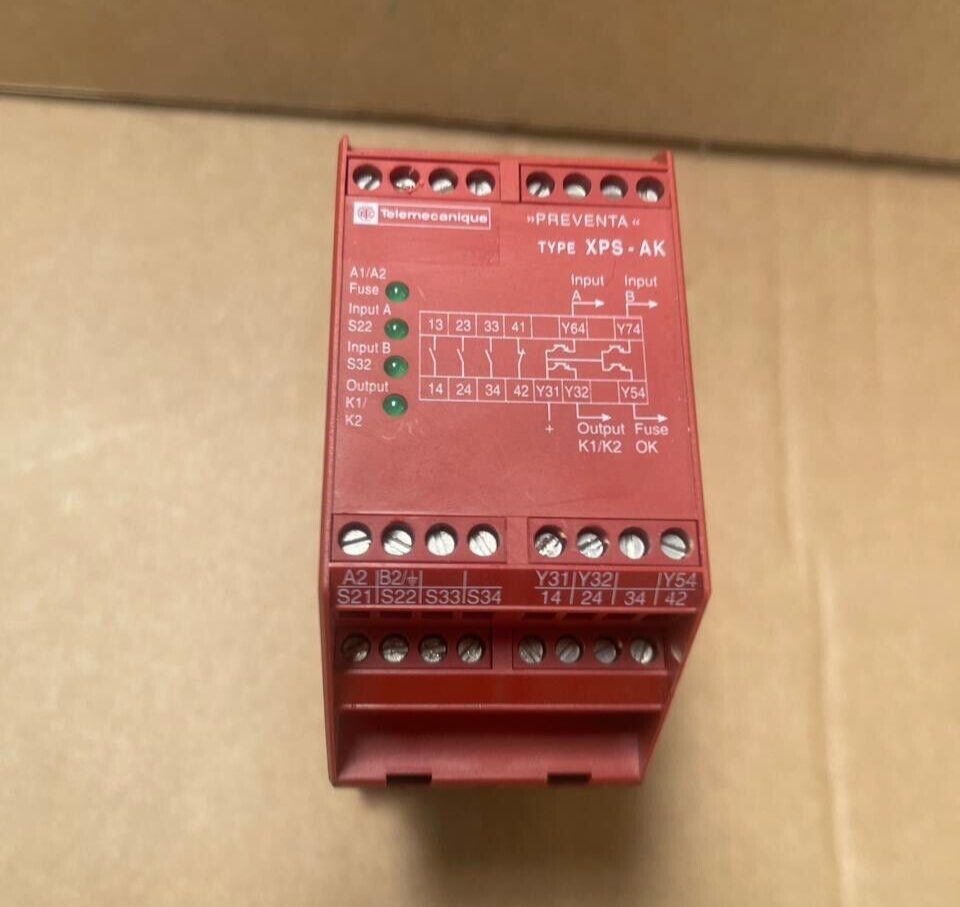 Schneider Electric - XPSAK311144 - Emergency Stop Safety Relay Module ...