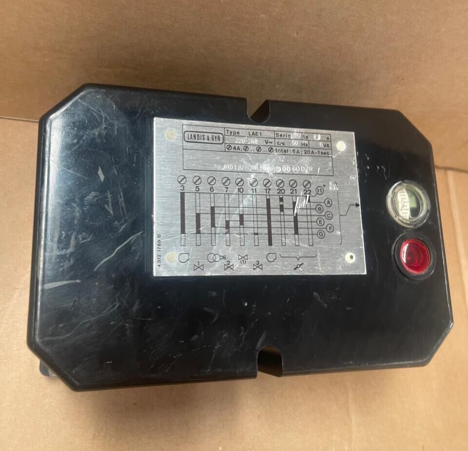 Landis & Gyr - LAE1 - Oil Burner Control Unit — VOLTWERK Handel